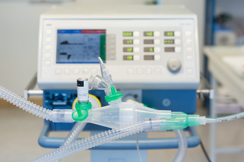 Chambre d'inhalation CombiHaler - Déposition Pulmonaire des Médicaments